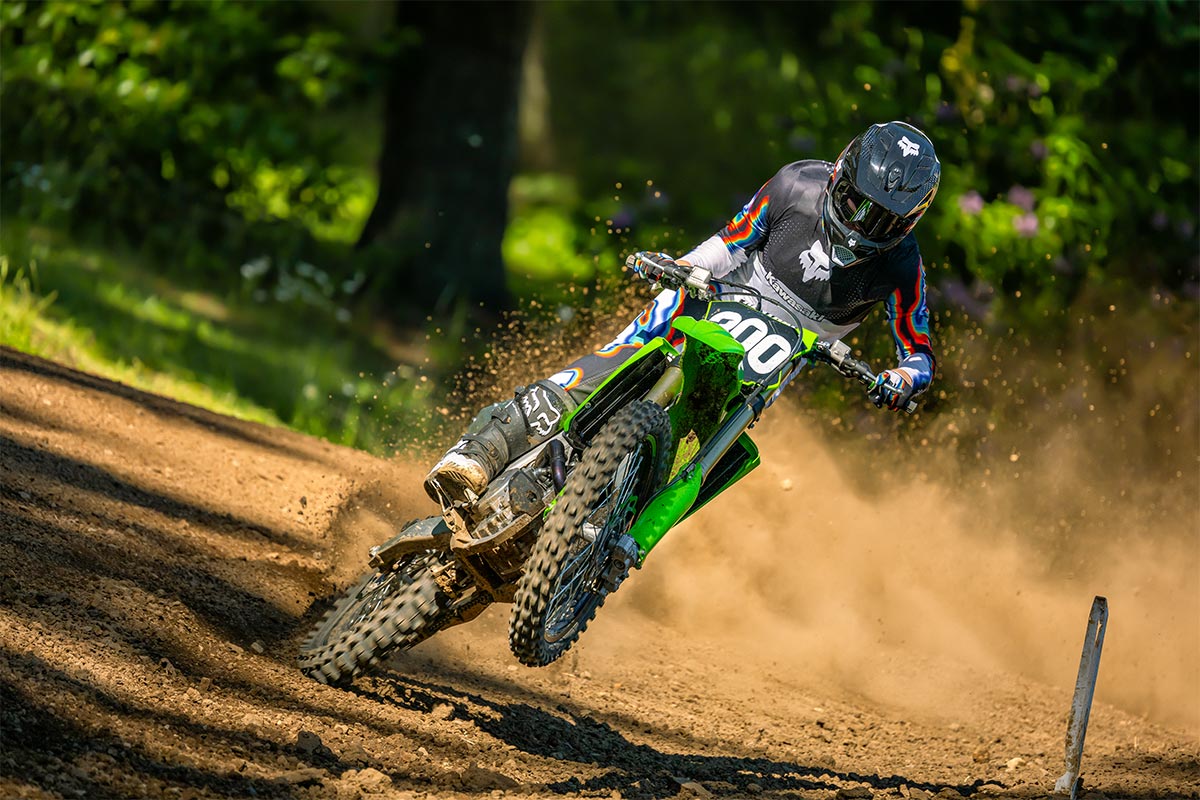 2025 KX250 Motorcycle | Canadian Kawasaki Motors Inc.