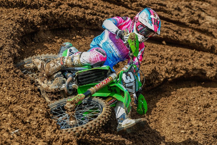 Valin Fights Through Injury for Top-10 Finish at MX2 GP of Europe ...