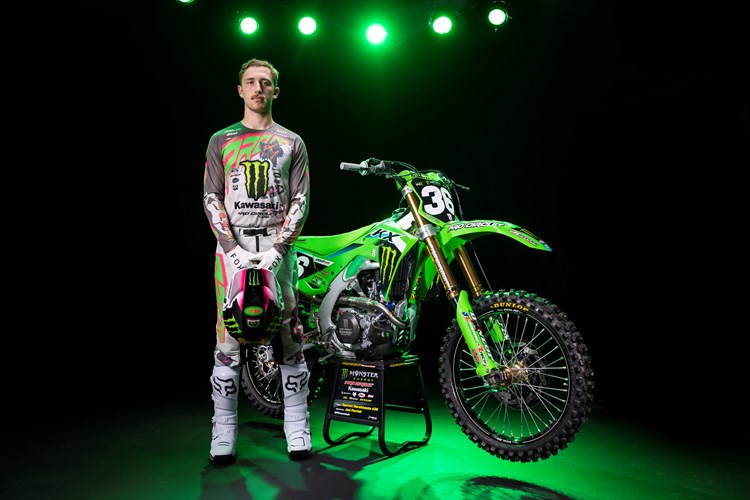 MONSTER ENERGY® PRO CIRCUIT KAWASAKI EXTENDS THEIR PARTNERSHIP WITH ...
